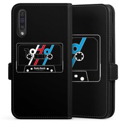 DeinDesign Galaxy A50 Handy Klapph&uuml;lle Handyh&uuml;lle aus Kunst Leder schwarz Flip Case Official Licensed Product Die Drei ??? Cassette Sideflip mit Lasche