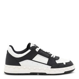 Valentino Garavani Low-Top Sneaker - Black And White Leather Sneakers - Gr. 43,5 (EU) - in Wei&szlig; - f&uuml;r Damen