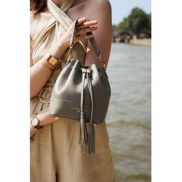 Victor & Hugo Paris Leder-Henkeltasche "Mini Livy" in Grau - (B)18 x (H)21 x (T)11 cm - 69% | Damen-taschen