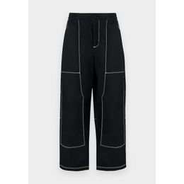 Nike Sportswear Hose 'STREET' Damen Gr&ouml;&szlig;e 40 schwarz / wei&szlig;