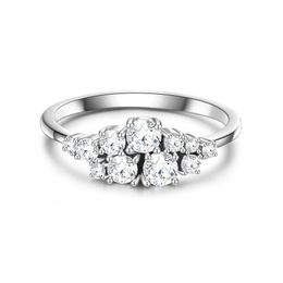 Glanzst&uuml;cke M&uuml;nchen Glanzst&uuml;cke M&uuml;nchen Ring aus Sterling Silber mit Zirkonia in silber | Gr.: 54