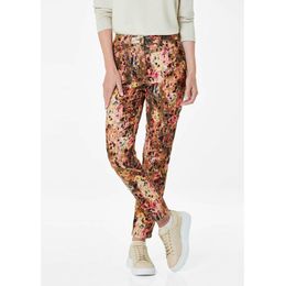 GOLDNER Kurzgr&ouml;&szlig;e: Slim Fit Stoffhose mit Paisley-Muster in camel / gemustert | Gr.: 19
