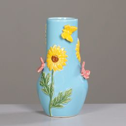 DPI Vase