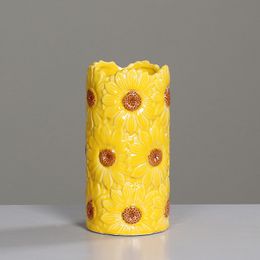 DPI Vase