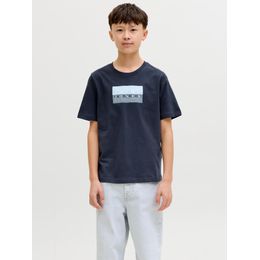 Jack & Jones T-Shirt JACK & JONES JUNIOR "JCOFUSION DOTS PRINT TEE SS CN JNR", Jungen, Gr. 128, outer space, Single Jersey, Obermaterial: 100% Baumwolle, bedruckt, regular fit normal, Rundhals, Shirts T-Shirt