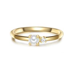 Glanzst&uuml;cke M&uuml;nchen Glanzst&uuml;cke M&uuml;nchen Ring aus Sterling Silber mit Zirkonia S&uuml;&szlig;wasser-Zuchtperle in gelbgold | Gr.: 50