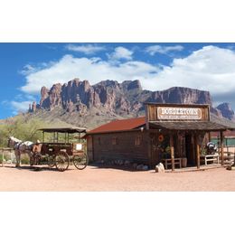 papermoon Fototapete "WILDE WESTEN-NATUR LANDSCHAFT SALOON PFERD BERGE TAPETE", B/L: 5m x 2,8m, Bahnen: 10 Stk., bunt, Schlafzimmer, Tapeten