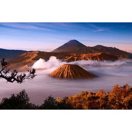 papermoon Fototapete "Berge im Nebel", B/L: 4m x 2,6m, Bahnen: 8 Stk., bunt, Schlafzimmer, Tapeten