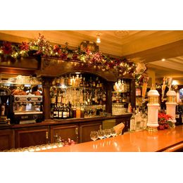 papermoon Fototapete "Vintage Bar", B/L: 4,5m x 2,8m, Bahnen: 9 Stk., bunt, Schlafzimmer, Tapeten