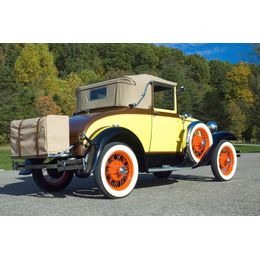papermoon Fototapete "Oldtimer", B/L: 4m x 2,6m, Bahnen: 8 Stk., bunt, Schlafzimmer, Tapeten