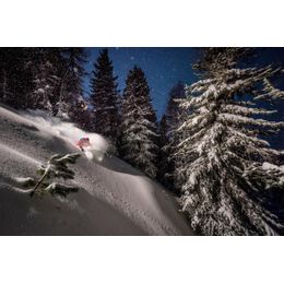 papermoon Fototapete "Photo-Art TRISTAN SHU, NACHTSCHNEE SKI MIT ADRIEN COIRIER", B/L: 3,5m x 2,6m, Bahnen: 7 Stk., bunt, Schlafzimmer, Tapeten