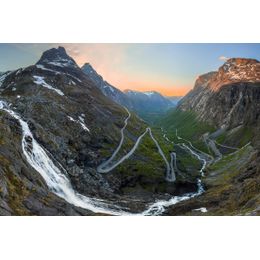 papermoon Fototapete "Photo-Art CHRISTER OLSEN, TROLLSTIGEN", B/L: 3,5m x 2,6m, Bahnen: 7 Stk., bunt, Schlafzimmer, Tapeten