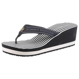 Tommy Hilfiger Damen Dianette &raquo;TH STRIPES WEDGE BEACH SANDAL&laquo; , Zehentrenner, Sommerschuh mit gestreifter Innensohle blau 41