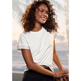 Kurzarmshirt Lascana "mit glitzernem Strass-Design am Arm", Damen, Gr. 32/34, beige (creme), Single Jersey, Obermaterial: 100% Baumwolle, unifarben, figurumspielend, Rundhals, Shirts, aus weicher Baumwoll-Qualit&auml;t