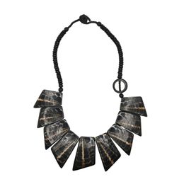 Damen Kette mit Anh&auml;nger "Amira", schwarz, Basic, Collezione Alessandro, Holz, Halsketten, mit geometrischen Formen aus Kunstharz