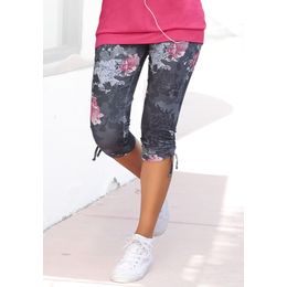 Venice Beach Damen Caprileggings "mit angenehmen Stretchanteil", bunt, Gr. 44, bedruckt, gebl&uuml;mt, Jersey, Obermaterial: 92% Baumwolle, 8% Elasthan,