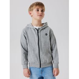 Kapuzensweatjacke name it "NKMVIMO LS SWEAT CARD BRU NOOS", Jungen, Gr. 116, grau (grau melange), Sweatware, Obermaterial: 60% Baumwolle, 40% Polyester, unifarben, taillenbedeckt, Rundhals, Rippb&uuml;ndchen, Sweatjacken Kapuzensweatjacke