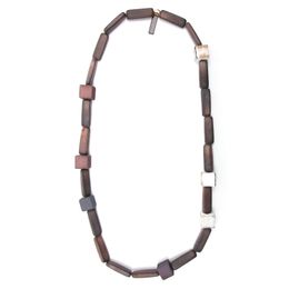 Damen Lange Kette "Maya", braun, Basic, Collezione Alessandro, PTFE-Kunststoff, Halsketten, mit hochwerigen matten Kunststoffelementen in