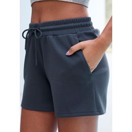 Damen Sweatshorts, Copenhagen Studios, Gr. 36, grau, Sweatware, Obermaterial: 54% Modal, 40% Polyester, 6% Elasthan, unifarben, Hosen, aus