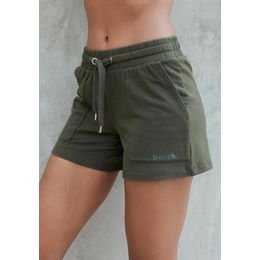 Damen Relaxshorts, BENCH. LOUNGEWEAR, Gr. 36, gr&uuml;n, angeraute Sweatware, Obermaterial: 95% Baumwolle, 5% Elasthan, unifarben, Hosen, mit aufgesetzten