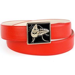 Anthoni Crown Damen Lederg&uuml;rtel mit handgefertigter Glasur-Schlie&szlig;e, Bicolor-Optik rot 95