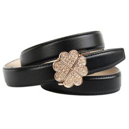 Anthoni Crown Damen Lederg&uuml;rtel mit Kleeblatt-Schlie&szlig;e und Glitzersteinen schwarz 100