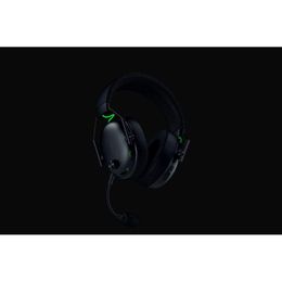 Razer Gaming-Headset &raquo;BlackShark V3 fur Xbox&laquo; Bluetooth wei&szlig; 6 Stunden Spielzeit mit nur 15 Minuten Ladezeit