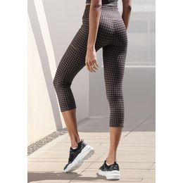 Caprileggings Lascana, Damen, Gr. XS (32/34), N-Gr, braun, Obermaterial: 85% Polyester, 15% Elasthan, kariert, figurbetont kniebedeckend, Hosen Caprileggings, Sporthose im Allover-Druck