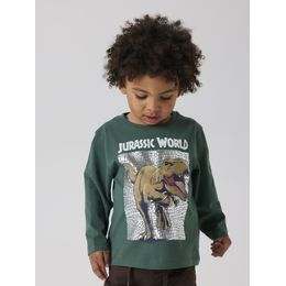 Langarmshirt name it "NMMJEWEL JURASSIC NREG LS TOP NOOS SKY", Jungen, Gr. 122/128, gr&uuml;n (garden topiary), Jersey, Obermaterial: 95% Baumwolle, 5% Elasthan, bedruckt, normal h&uuml;ftbedeckend, Rundhals, normaler Saum, Shirts Langarmshirt