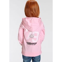 Kapuzensweatshirt Kangaroos "Kleine M&auml;dchen", M&auml;dchen, Gr. 116/122, rosa, Sweatware, Obermaterial: 100% Baumwolle, bedruckt, Basic h&uuml;ftlang, B&uuml;ndchen, Sweatshirts Kapuzensweatshirt, Langarm, h&uuml;ftlange Basic-Passform, stylischer Druck