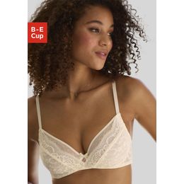 B&uuml;gel-BH s.Oliver "Livie", Damen, Gr. 80, Cup E, beige (creme), Spitze, Obermaterial: 85% Polyamid, 15% Elasthan, BHs B&uuml;gel-BH, aus zarter Jacquardspitze und feinem Mesh, sexy Dessous