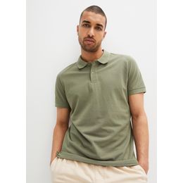 Poloshirt bonprix "Piqu&eacute;-Poloshirt aus reiner Baumwolle", Herren, Gr. 64 (3XL), gr&uuml;n (oliv), Piqu&eacute;, Obermaterial: 100% Baumwolle, unifarben, regular fit h&uuml;ftbedeckend, Rundhals, Rippb&uuml;ndchen, Shirts Poloshirt, Regular Fit, Kurzarm, aus hautfreundlicher Baumwolle
