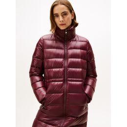 Steppmantel Tommy Hilfiger "GLOSS HW DOWN WAIST REG MAXI", Damen, Gr. XXL (44), rot (deep burgundy), Steppware, Obermaterial: 100% Nylon, unifarben, kniebedeckend, M&auml;ntel Steppmantel, in leicht gl&auml;nzender Optik