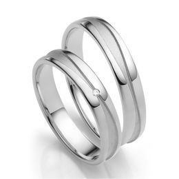 Firetti Damen Trauring "Schmuck Geschenk Gold 750 Hochzeit Ehering "LIEBE"", 58, ohne Brillant, Wei&szlig;gold 375, 4mm, wei&szlig;, Wei&szlig;gold 375, Fingerringe,
