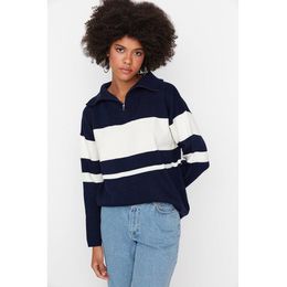 Trendyol Pullover in Wei&szlig;/ Dunkelblau - 63% | Gr&ouml;&szlig;e S | Damen-pullover-cardigans