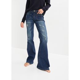 Schlagjeans bonprix, Damen, Gr. 38, N-Gr, blau (nachtblau denim), Denim/Jeans, Obermaterial: 82% Baumwolle, 17% Polyester, 1% Elasthan, Abriebeffekte, Destroyed-Effekte, regular fit lang, Jeans Schlagjeans, Regular Fit, mit Elasthan-Anteil, auff&auml;llige Waschung