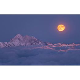 papermoon Fototapete &raquo;Photo-Art ALES KRIVEC, SUPER MOON ERHEBT SICH&laquo; bunt Vlies