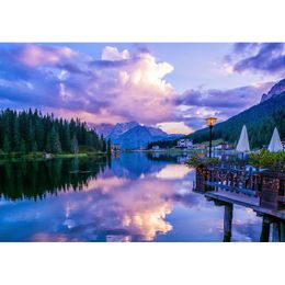papermoon Fototapete &raquo;MISURENA SEE-DOLOMITEN GEBIRGE ALPEN DORF TIROL WALD&laquo; bunt Vlies