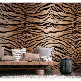 Livingwalls living walls Fototapete &raquo;THE WALL III Tiger Tapete Motivtapete Fell Tiger&laquo; matt glatt Vliestapete Animalprint f&uuml;r Schlafzimmer K&uuml;che Wohnzimmer Tiger 