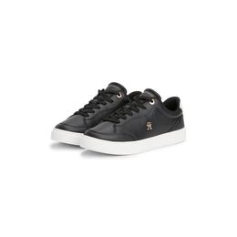 Tommy Hilfiger Damen Plateausneaker &raquo;ESSENTIAL CHIC COURT SNEAKER&laquo; , Freizeitschuh, Schn&uuml;rschuh, Halbschuh mit TH-Schmuckelement schwarz-wei&szlig; 35