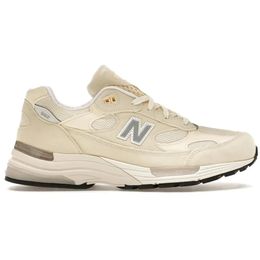 New Balance Low-Top Sneaker - New Balance 992 MiUSA Calcium - Gr. 41,5 (EU) - in Wei&szlig; - f&uuml;r Damen