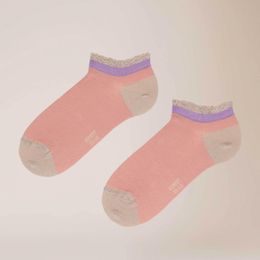 Sneakersocken Kunert "Sneaker Elegant Essential", Damen, Gr. 31-34, lila (coral 1515), Obermaterial: 80% Baumwolle CO. 10% Polyamid PA. 5% Viskose CV. 3% Elasthan EL. 2% Polyester PES., Socken Sneakersocken