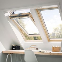 Velux Dachfenster GGL 3067 Schwingfenster Holz klar lack ENERGIE W&auml;rmed&auml;mmung, 55x78 cm (CK02)