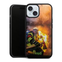 DeinDesign iPhone 15 Handy Gallery Case Handyh&uuml;lle 9H Geh&auml;rtetes Glas R&uuml;ckseite H&uuml;lle Life Saver Fire Fighters Fire Gallery Case