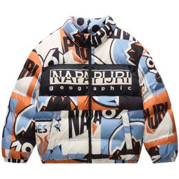 Napapijri Jungen Winterjackebunt, Gr. 14, Obermaterial: 100% Polyester, Jacken, Stehkragen, Alloverprint, elastische B&uuml;ndchen