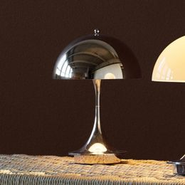 Louis Poulsen Panthella Portable Akku Tischleuchte, LED, 5744171559,