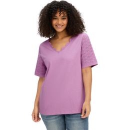 sheego by Joe Browns Damen V-Shirt mit Lochstickereien und Muschelsaumkante orchidee Gr&ouml;&szlig;e 52/54