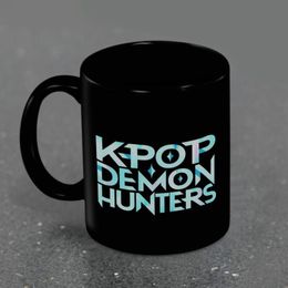 KPop Demon Hunters KPop Logo Tasse schwarz MGB2510456