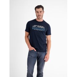 T-Shirt Lerros "Unifarbenes T-Shirt mit Print", Herren, Gr. S, blau (classic navy), 100% Baumwolle, Rundhals, Shirts T-Shirt