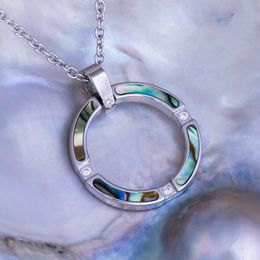 Holzkern Necklaces Women Silber und Abalone
